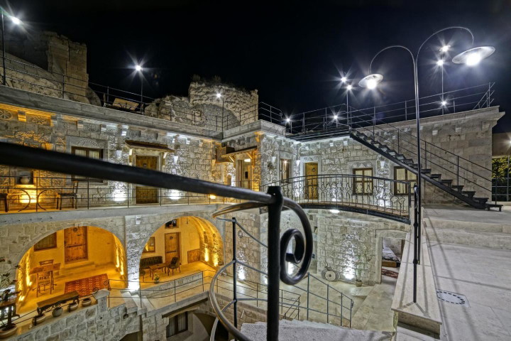 Risus Cave Suites - Cappadocia