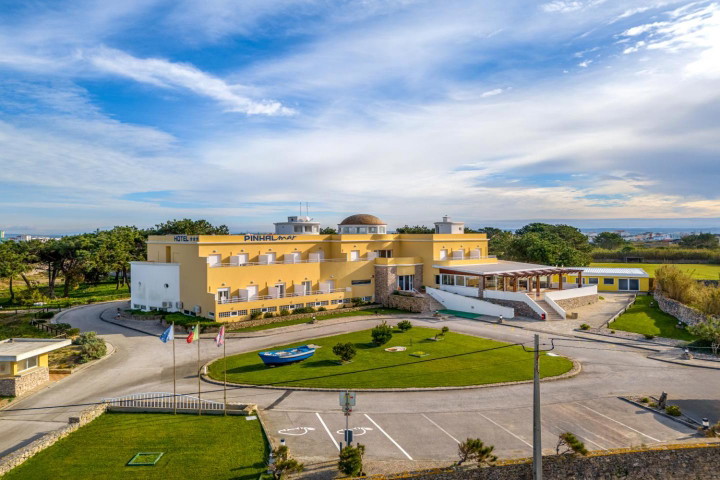 Hotel Pinhal Mar - Peniche