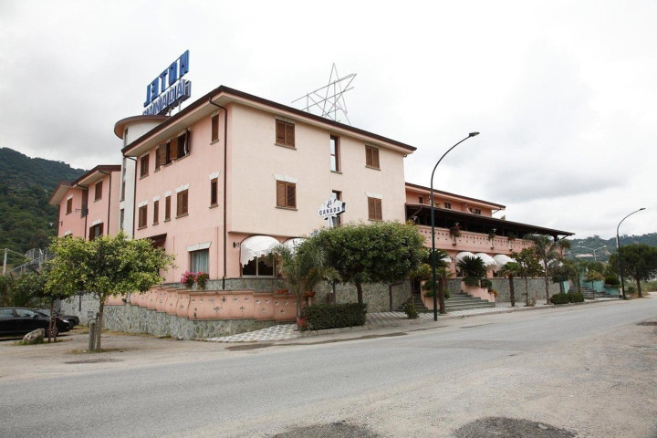 Hotel Canada - Calabria