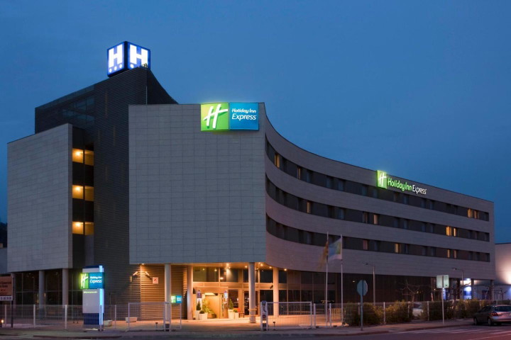 Holiday Inn Express Molins De Rei By Ihg - Martorell