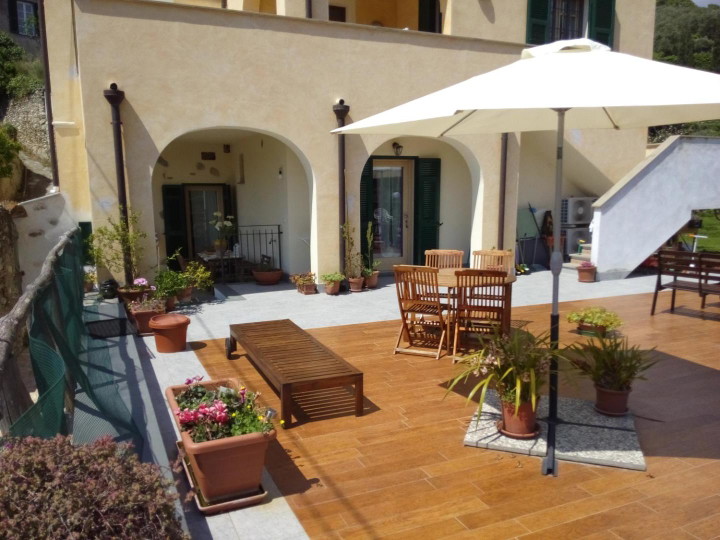 Casa Papaveri Rossi - Finale Ligure