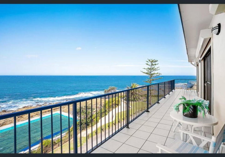 Beachfront Penthouse At The Entrance - The Entrance