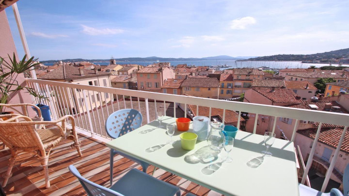 Superbe Appartement 2 Chambres Avec Vue Mer Exceptionnelle Au Coeur De Sainte-maxime - Les Pins Dorés - Sainte-Maxime