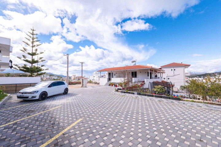 Hotel Veliaj - Arnavutluk