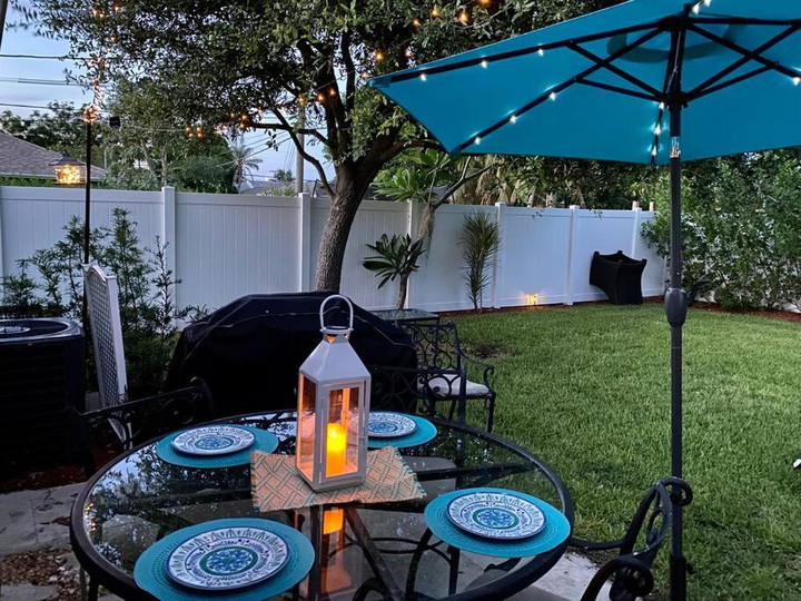 2 Mins To Downtown Atlantic Ave-3 Mins To Beach-600mbps-bbq-fenced Yard - Delray Beach, FL