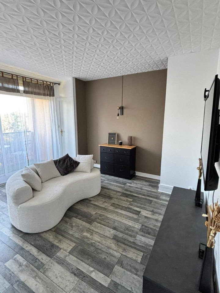 T2 Cosy Proche Centre Ville - Sedán