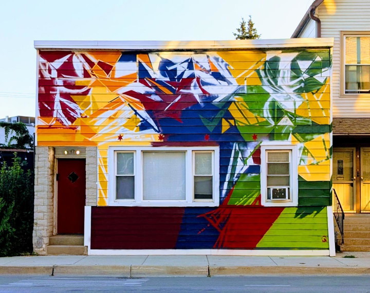The Avondale Guesthouse - Oak Park, IL