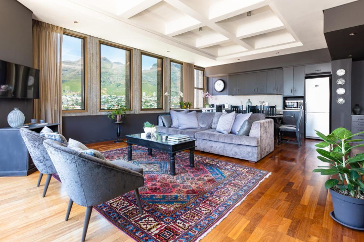 #1701 Cartwright - Dark Glamour - Camps Bay