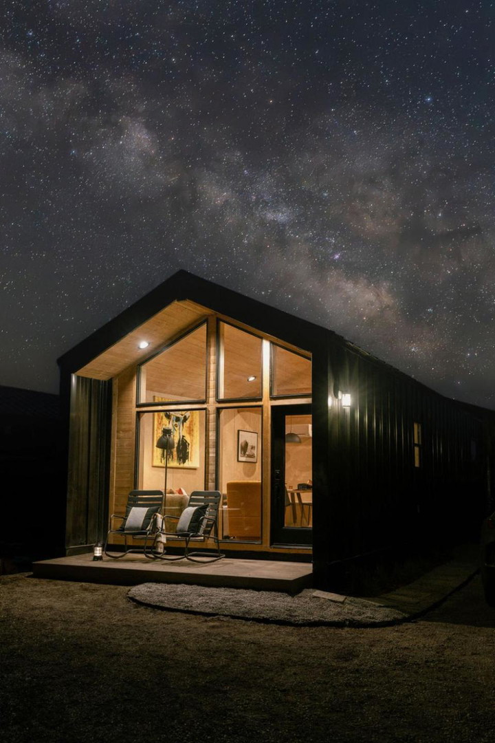 Yellowstone Peaks Hotel - Island Park, ID