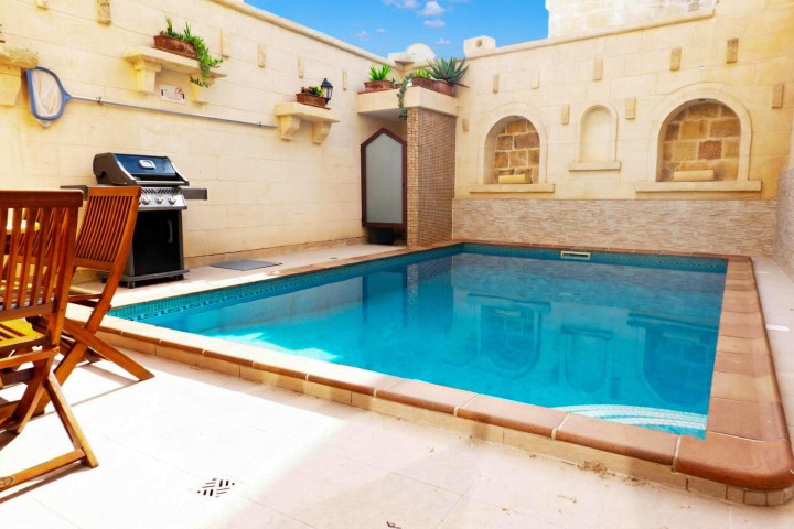 Mixel Gozitan Villa And Pool - Happy Rentals - Malte