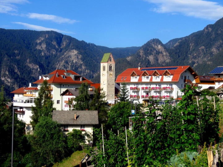 Gasthaus Zum Weissen Kreuz - Alpe di Siusi