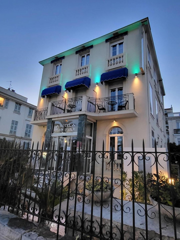 Hotel Flots D'azur Promenade Des Anglais - Nice