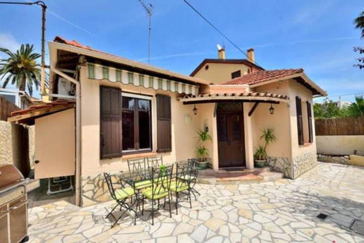 Cosy Antibes Villa - Vallauris