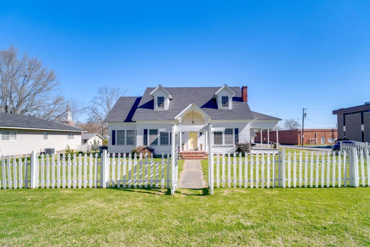 10 Mi To Caddo Lake: Charming Cottage In Vivian! - Louisiana