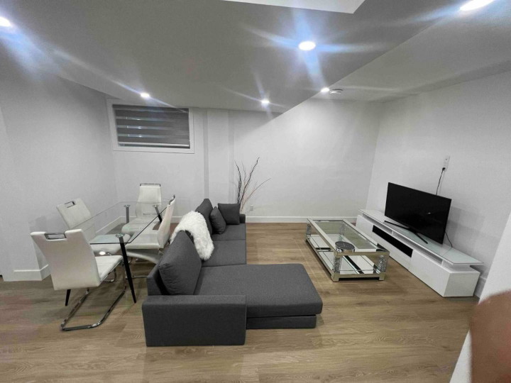 Magnificent Brand New Luxurious Basement 2br, Nw - St. Albert
