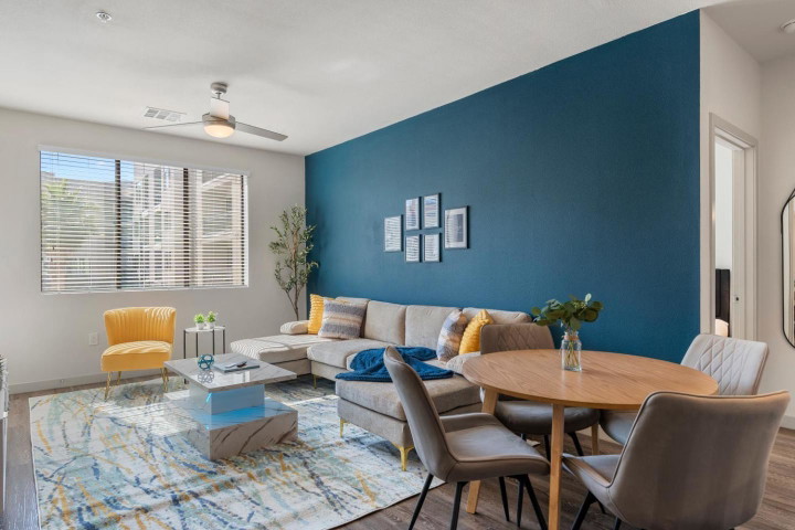 Tempe Oasis Apartments Near Asu & Downtown With Pool, Gym, Parking & Hot Tub - Tempe, AZ