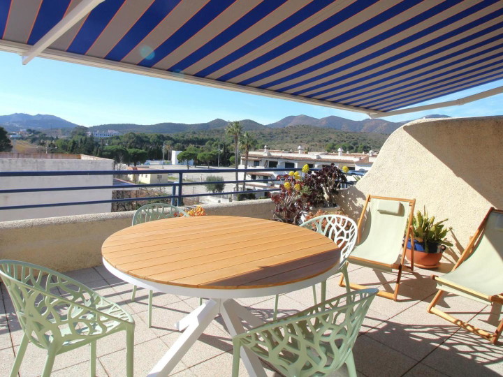 Appartement Moderne Face Mer Avec Climatisation à Llançà - Llançà