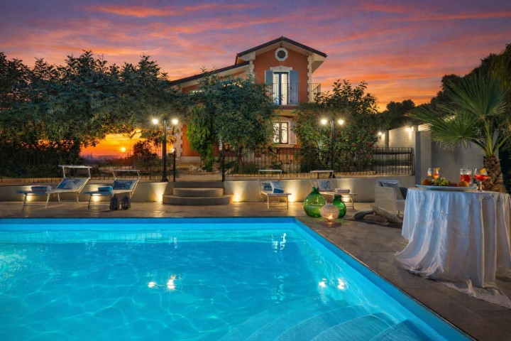 Villa Del Colle Con Piscina Privata - Sicilien