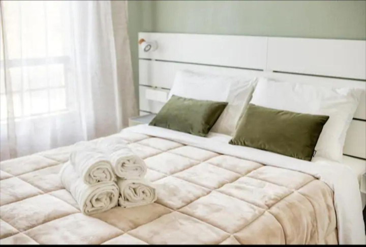 2 Appartements Au Centre D'evry Proches De Paris - Mennecy