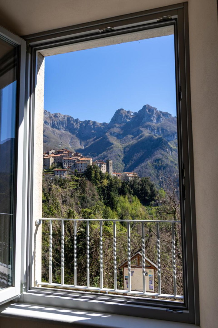 Arco Delle Apuane By Migliorini - Pietrasanta