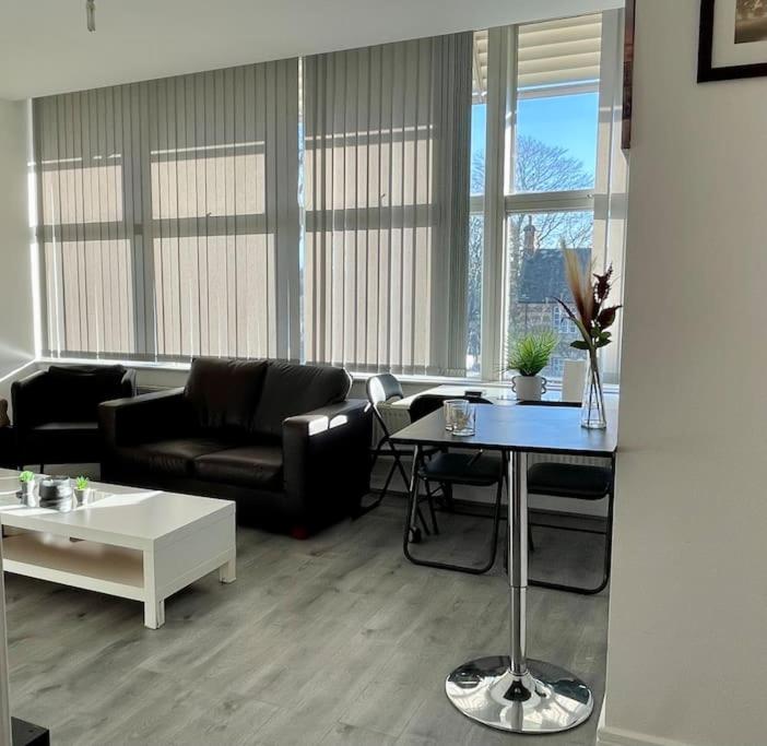 2 Bedroom Flat In Town Center Wellingborough - Wellingborough