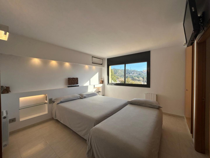 House For 8-14 People 25 Min From Barcelona, Montserrat, Sitges, Penedes, Sant Cugat - Montserrat, Valencia