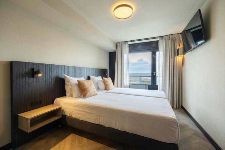 Leonardo Hotel Ijmuiden Seaport Beach - Wijk aan Zee