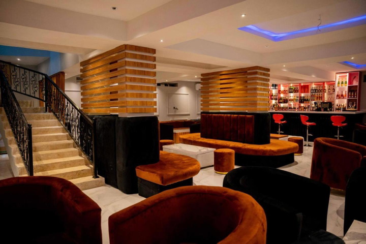 Nirvana City Hotel - Benin City
