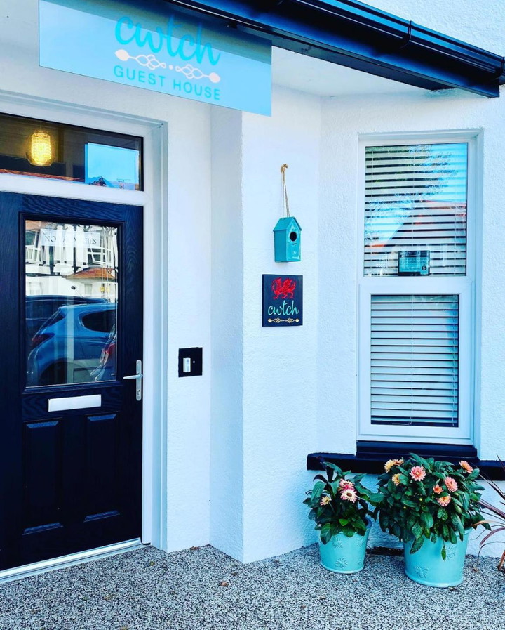 Cwtch Guesthouse - Llandudno