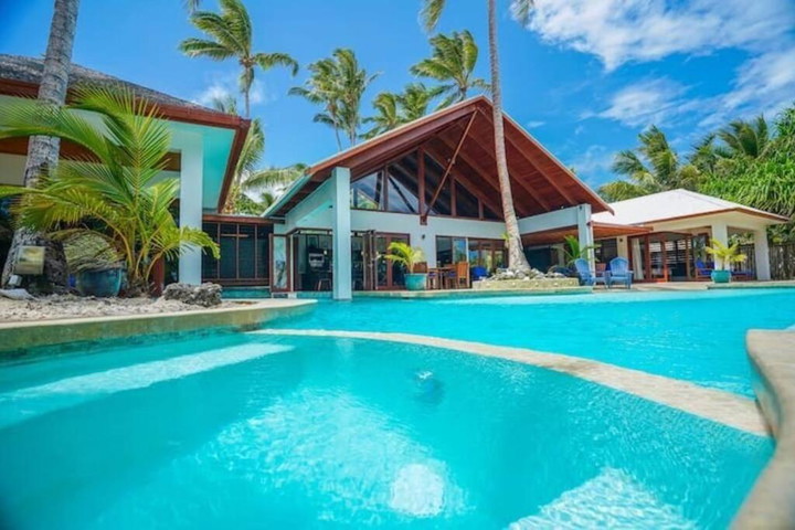 The Jewel Of The Coral Coast - Fiji