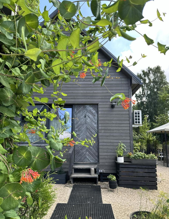 Amazing Little House On An Island With Garden - Riga