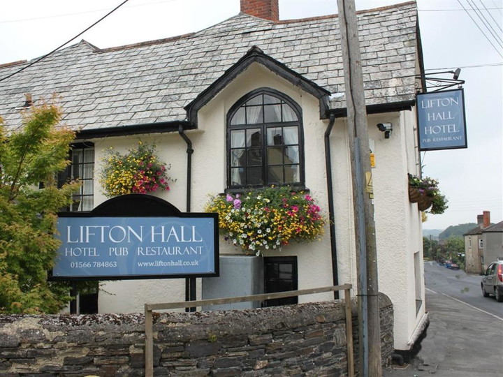 Lifton Hall - Cornwall