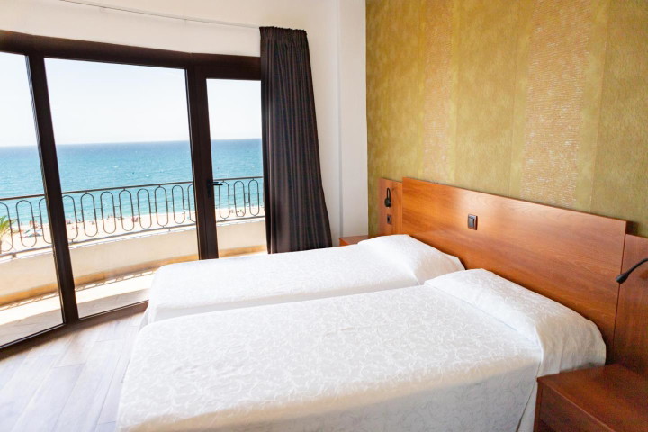 Hotel Haromar - Calella