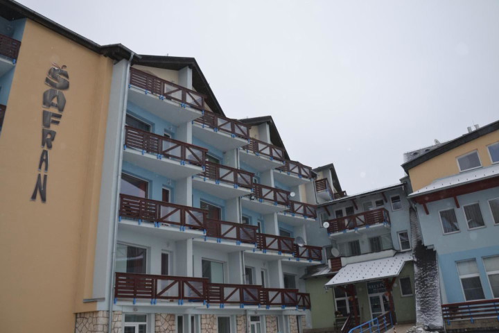 ŠAfrán - Dorothy 44, - Donovaly