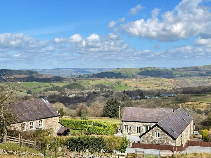 Rhiwddu Barns - Brecon Beacons National Park - Wales