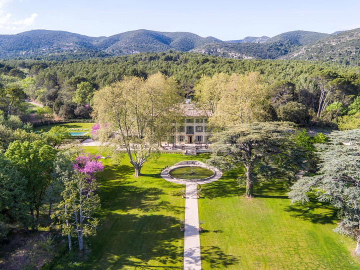 Domaine De Fontenille - Fontenille Collection - Gordes