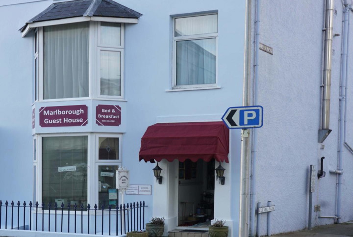 Marlborough Guest House B & B - Tenby