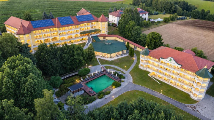 Wellnesshotel Parkschlössl Zu Thyrnau Ihr Adults Only Spa Resort - Passau