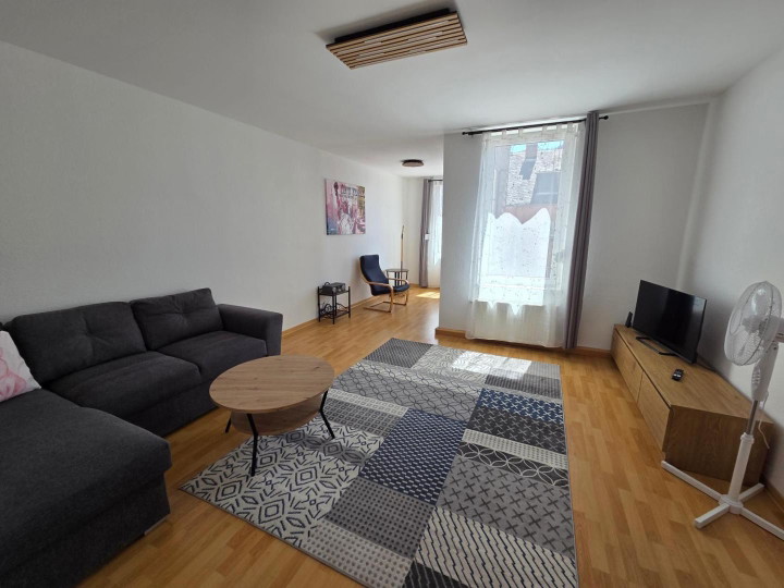 Großzügiges Apartment Im Obergeschoss - Trier