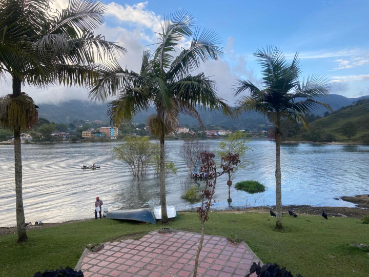 Apartamento Con Vista Y Acceso Al Lago En Guatape - Guatape