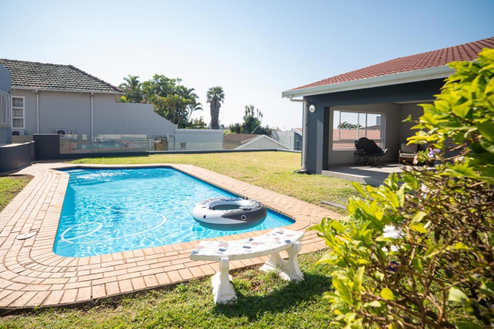 Holmpark Retreat - Central Durban North - Durban