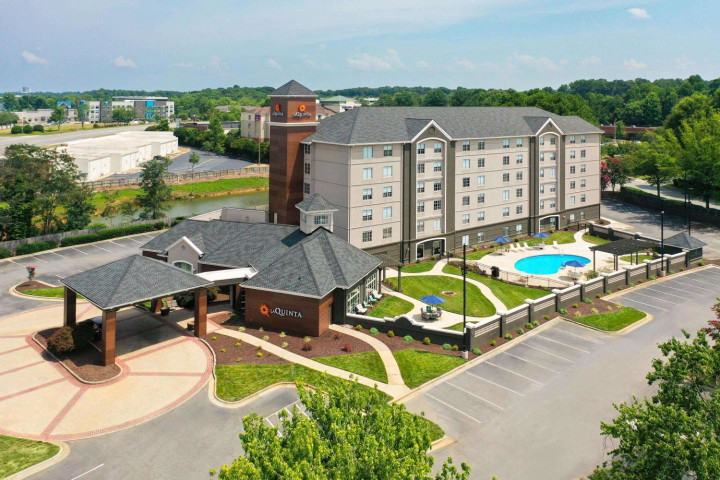La Quinta By Wyndham Greensboro Highpoint - High Point, NC