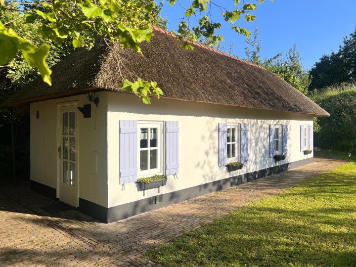 Lingeliefde Logement Complete Studio Met Eigen Keuken En Badkamer - Zaltbommel