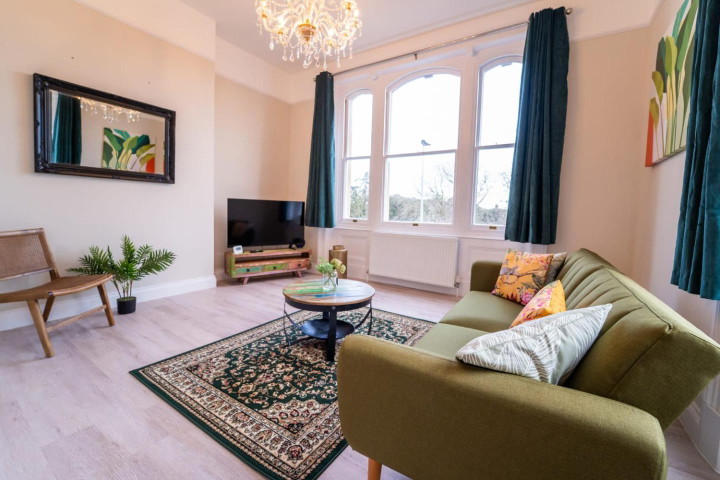 Stunning Park View Maisonette - 2 Bedrooms - Great Yarmouth