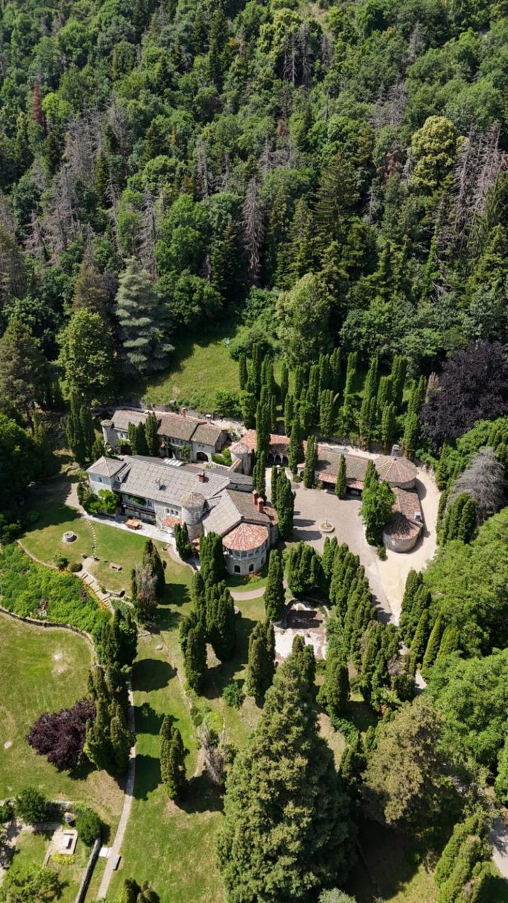 Beauregard Jura - Peaceful Estate Stays Near Geneva - Saint-Genis-Pouilly