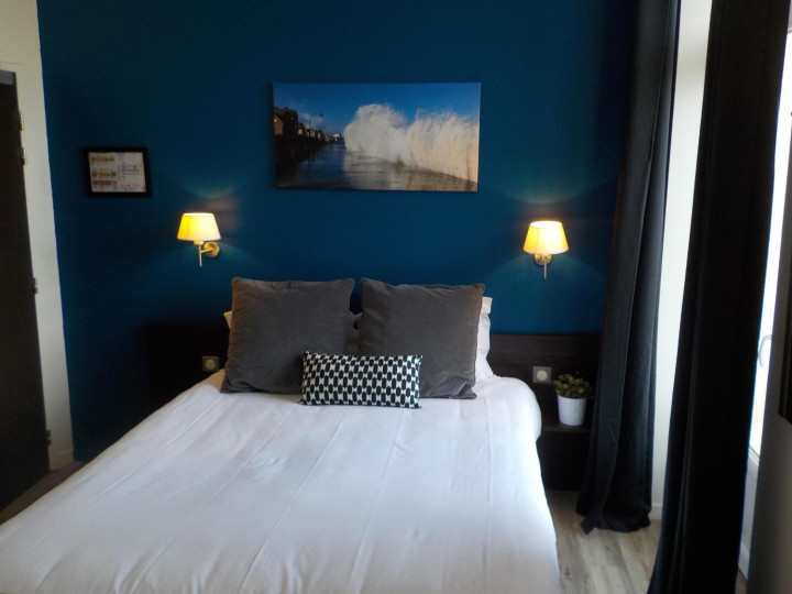 Hôtel De Bretagne Dol Centre Ville - Hotel Et Restaurant - Le Vivier-sur-Mer