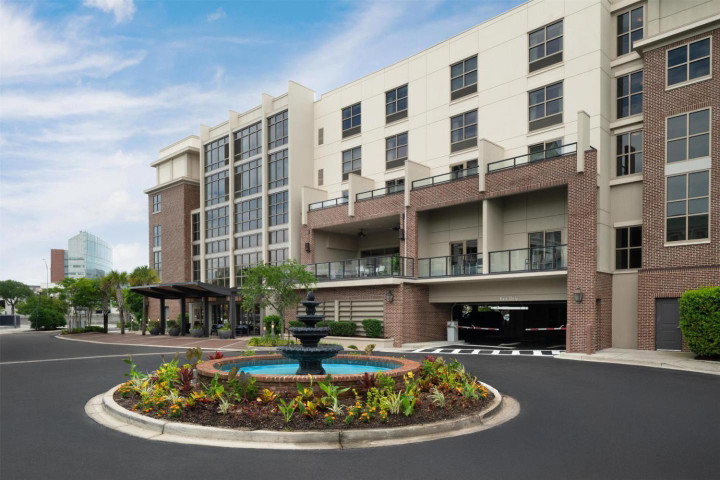 Hilton Garden Inn Charleston Waterfront/downtown - Sullivan's Island, SC