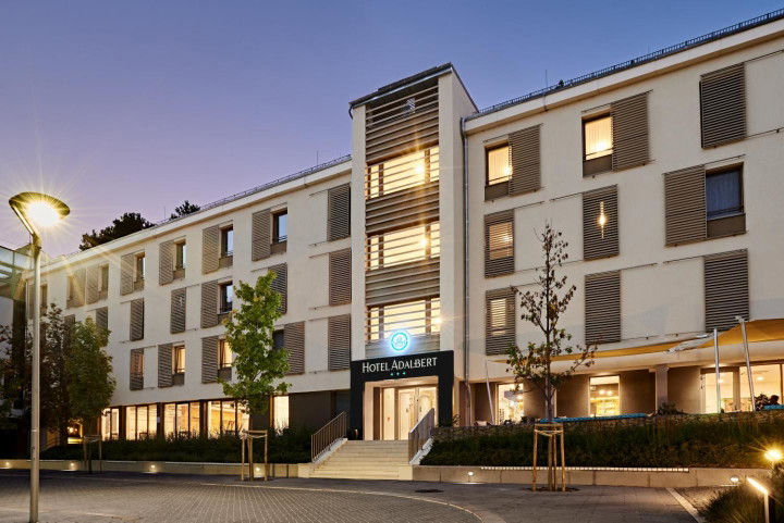 Hotel Adalbert Szent Tamás Ház - Hungary