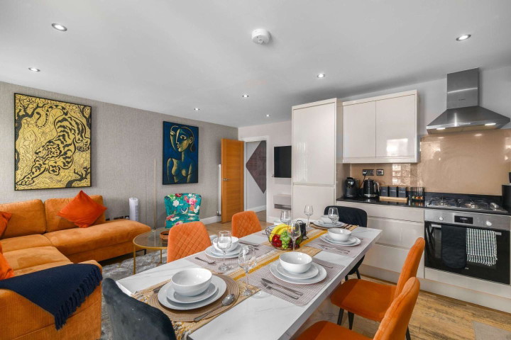 Luxury Hoxton 2 Bedroom 2 Bathroom Apartment With Balcony Sleeps 6 - Greenwich