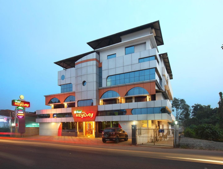 Hotel Heyday - Adoor